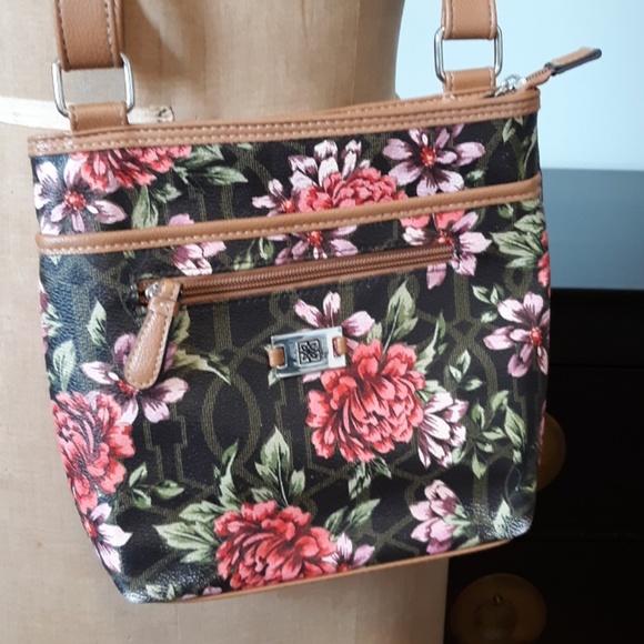 no brand | Bags | Floral Crossbody Bag | Poshmark